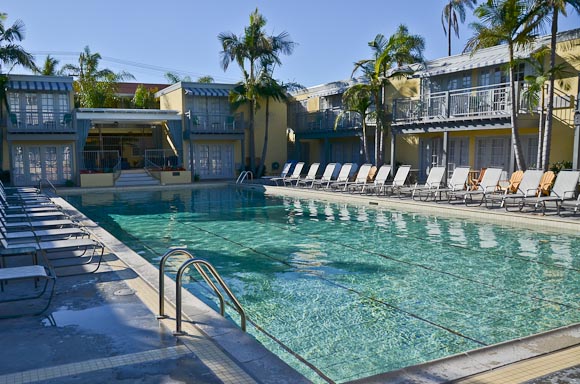 The Lafayette Hotel: Budget Glamour in San Diego | Ever In Transit